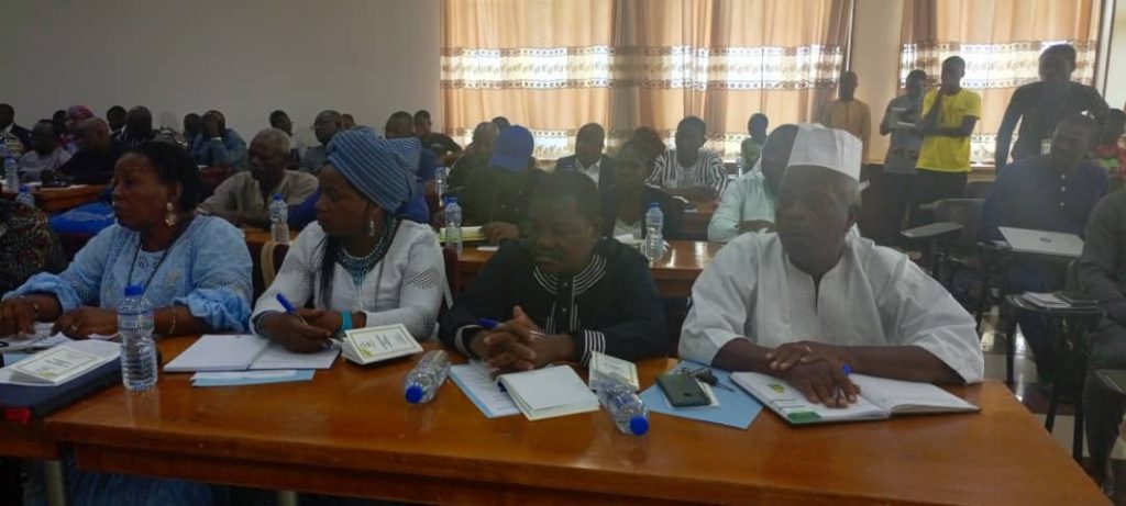 Le ministre AWATE Hodabalo échange avec les nouveaux conseillers ...